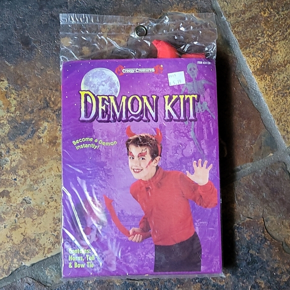 Creepy Creatures | Holiday | Vintage Nwt Halloween Demon Kit | Poshmark
